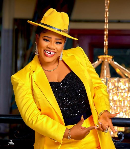 Obaapa Christy stuns in yellow | STYLEAFRIQUE™•com