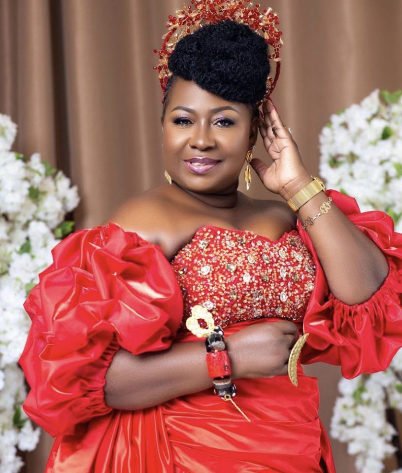 Roselyn Felli: Strive for the best | STYLEAFRIQUE™•com