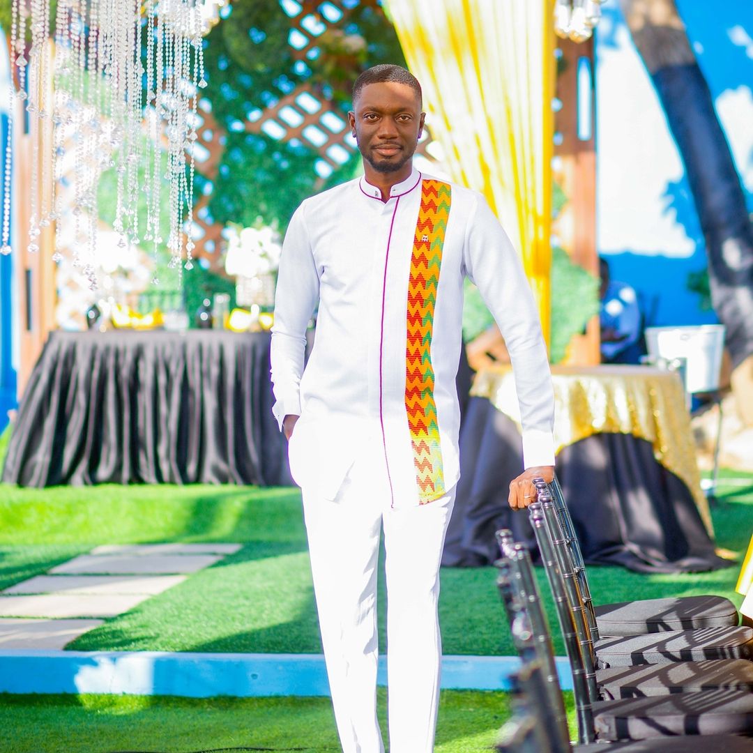 Meet Ameyaw Debrah: A Ghanaian entertainment & lifestyle blogger ...