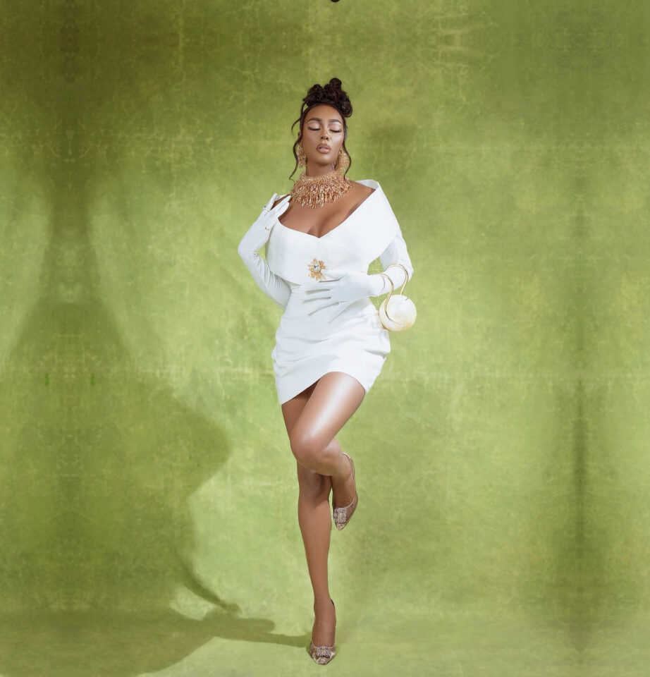 Roselyn Felli | STYLEAFRIQUE™•com