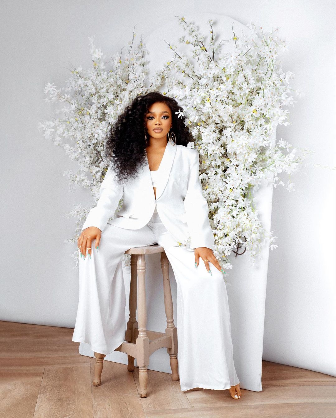 White Allure: Dressing Up for the Season’s Festive Soirees ...
