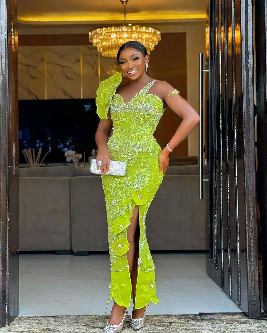 15 Captivating and Alluring Church Fashion Trends for Vivacious Ladies ...