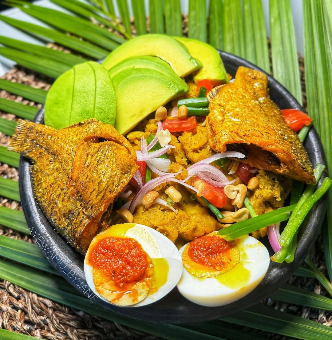 Ghana Month Food Guide: 12 Authentic Ghanaian local Dishes and the Best ...